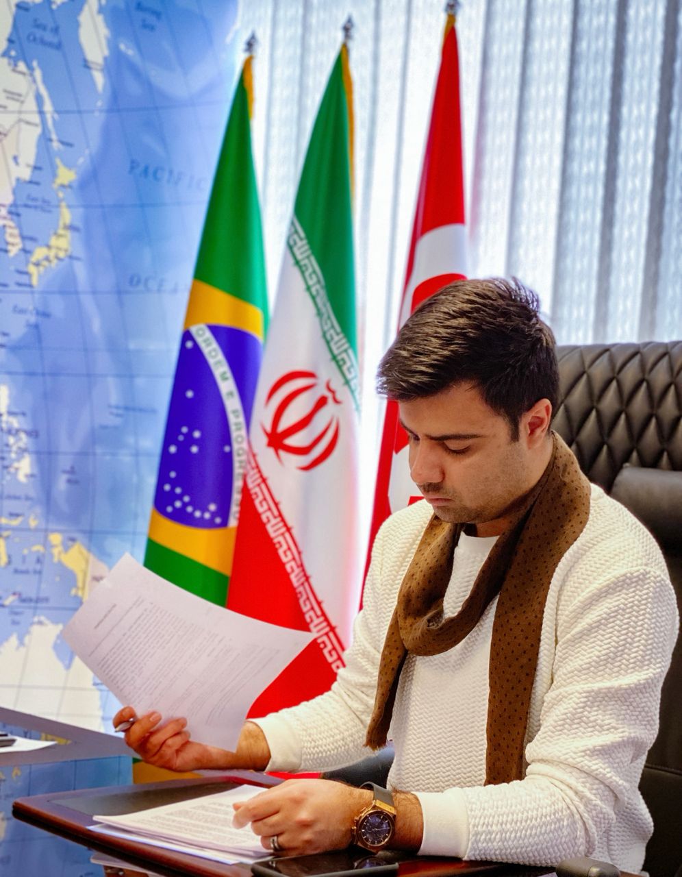 About Us - شرکت بازرگانی آترا اطلس